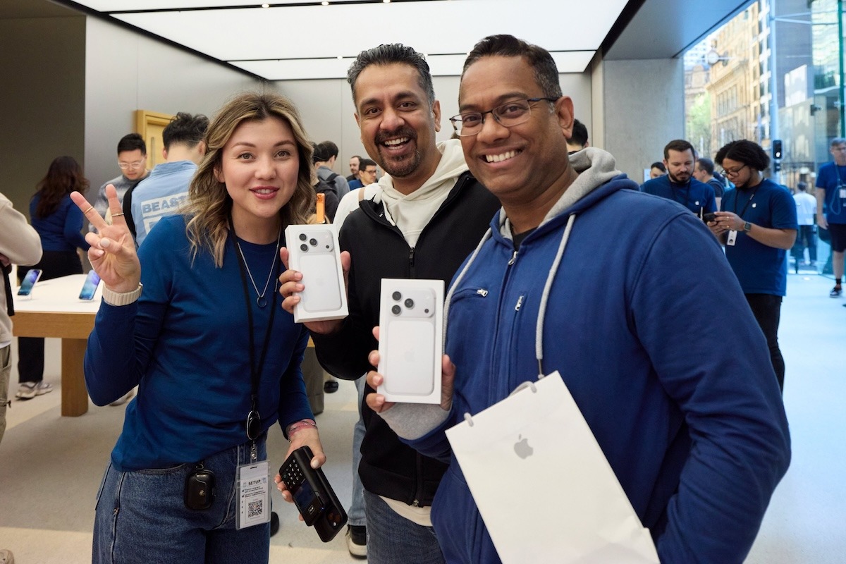 Apple sets new Q4 records all over again, hits $102 billion – Apple Must