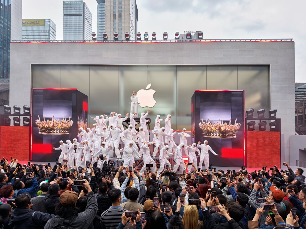 Tim Cook on Apple at 50: “What excites me most is what comes next ...